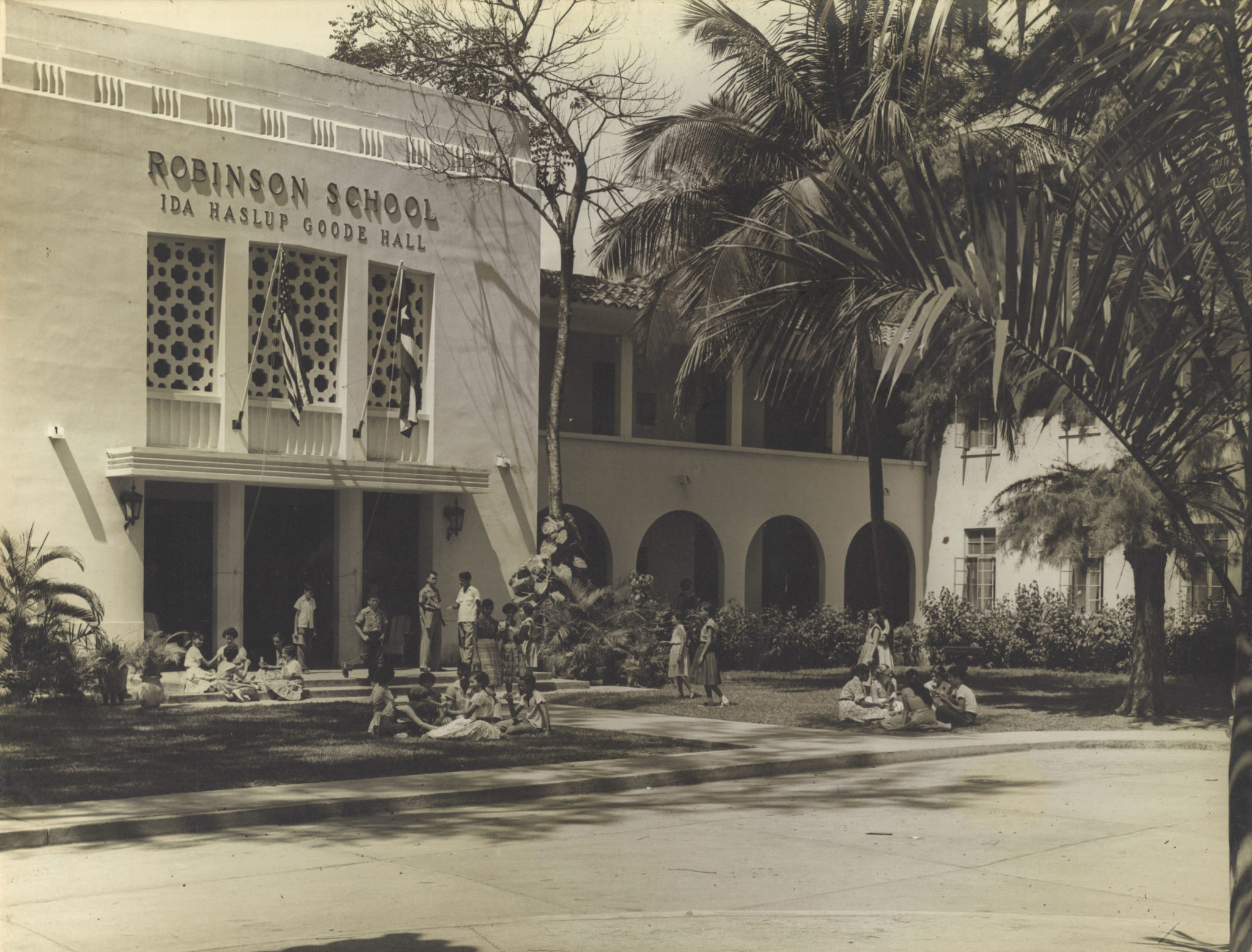 History - Robinson School